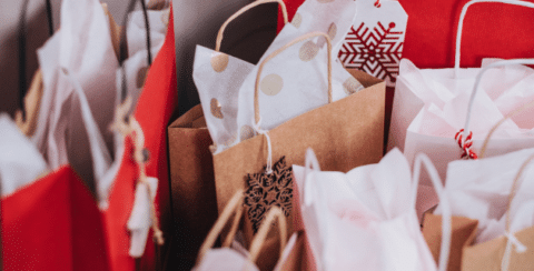 5 Ways to Keep Holiday Spending on Budget